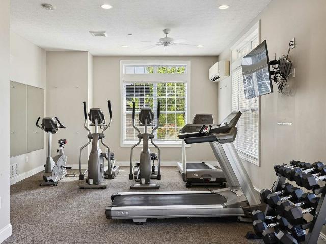 Residences at Central Park 1 Bedroom Apartment for Rent at 800 Ellington Cir, Gahanna, OH 43230