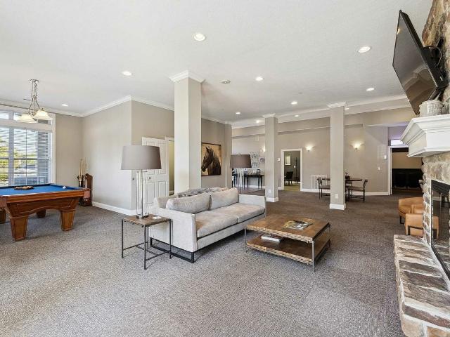 Residences at Central Park 2 Bedroom Apartment for Rent at 800 Ellington Cir, Gahanna, OH 43230