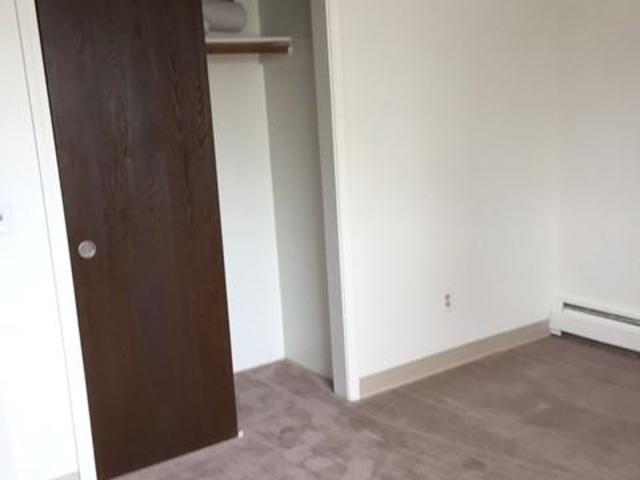 Residences at Riverside 2 Bedroom Apartment for Rent at 150 River Rd, Manchester, NH 03104 North End