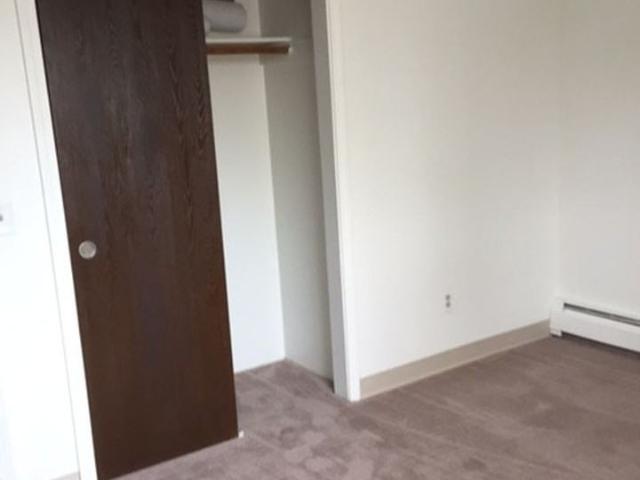 Residences at Riverside 2 Bedroom Apartment for Rent at 150 River Rd, Manchester, NH 03104 North End