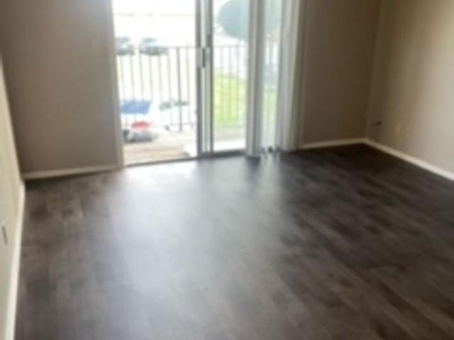 Residences at Sorensen Square 1 Bedroom Apartment for Rent at 6516 N 64th Plz, Omaha, NE 68152 Northwest Omaha