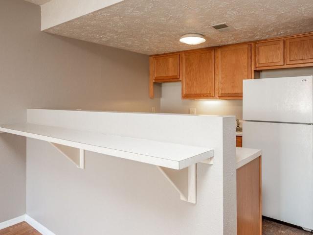 Residences at Sorensen Square 2 Bedroom Apartment for Rent at 6516 N 64th Plz, Omaha, NE 68152 Northwest Omaha