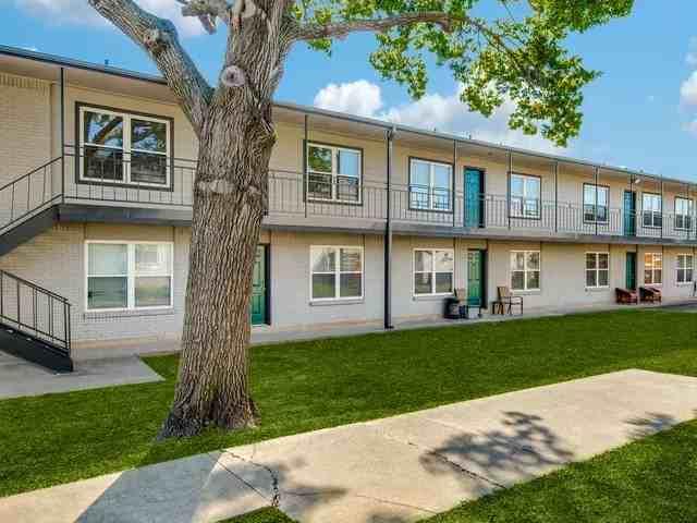Residences at the Union 1 Bedroom Apartment for Rent at 2211 W Hickory St, Denton, TX 76201