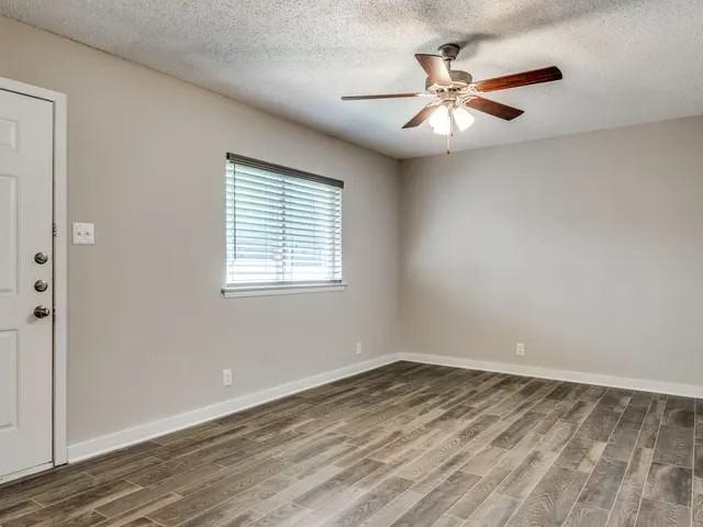 Residences at the Union 1 Bedroom Apartment for Rent at 2211 W Hickory St, Denton, TX 76201