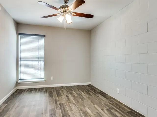 Residences at the Union 2 Bedroom Apartment for Rent at 2211 W Hickory St, Denton, TX 76201