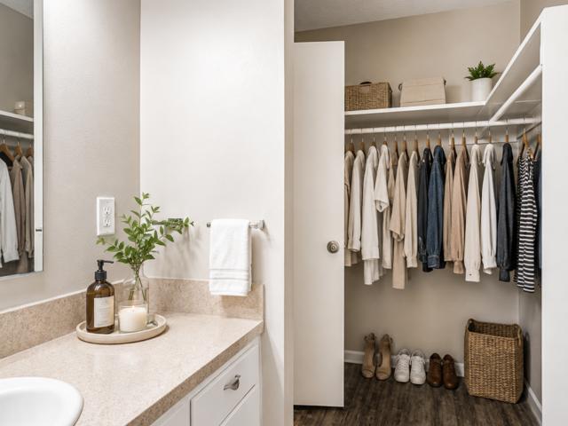 Residences At The Overlook 1 Bedroom Apartment for Rent at 11300 Mesa Dr, Little Rock, AR 72211 Walnut Valley