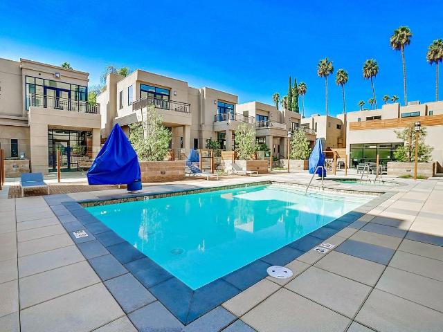 Residences at Village Walk 1 Bedroom Apartment for Rent at 5420 Yolanda Ave, Los Angeles, CA 91356 Tarzana