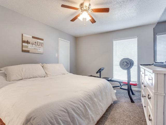 Residences at White Rock Lake Studio Apartment for Rent at 9302 Beck Ave, Dallas, TX 75228