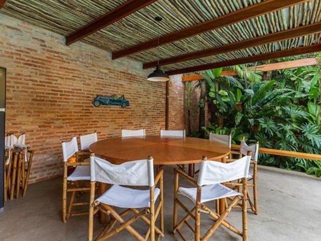 Residência aconchegante no Alto de Pinheiros