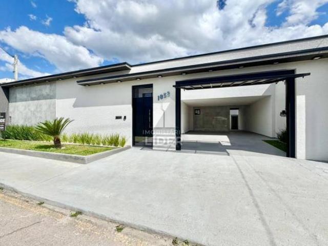 Residência moderna com alto padrão de acabamento