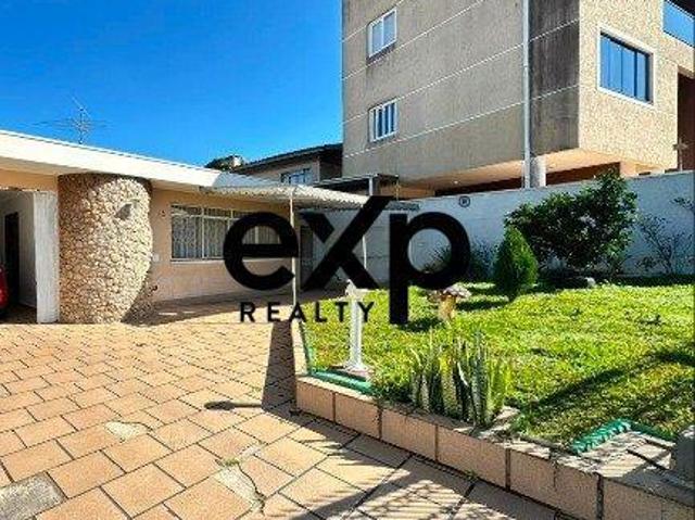 ? Residência Moderna no Boa Vista Uma casa contemporânea, projetada para oferecer conforto e pratici