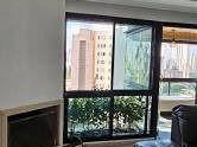 Residência no Condomínio Residencial South Point