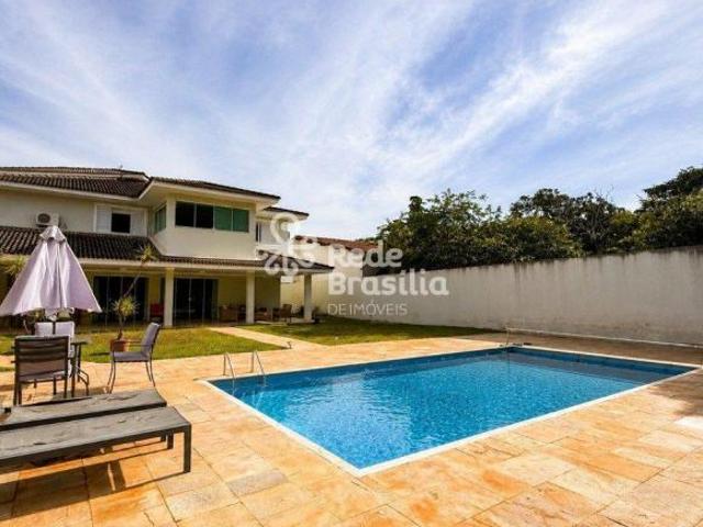 Residência no Lago Norte | Alto Padrão com 5 suítes e lazer completo