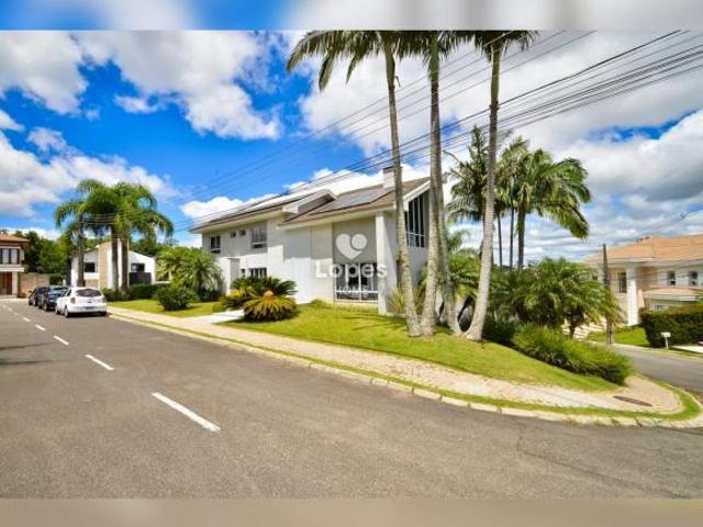 RESIDÊNCIA ALTO PADRÃO EM CONDOMÍNIO — 5 SUÍTES | 496 m² | WEST SIDE II