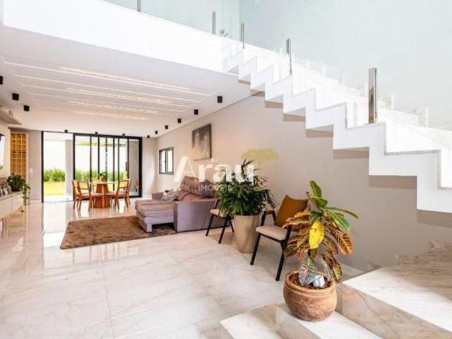 Residência alto padrão 4 suítes