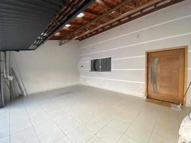 Residência Ampla no Jardim Santa Marta III – Salto/SP