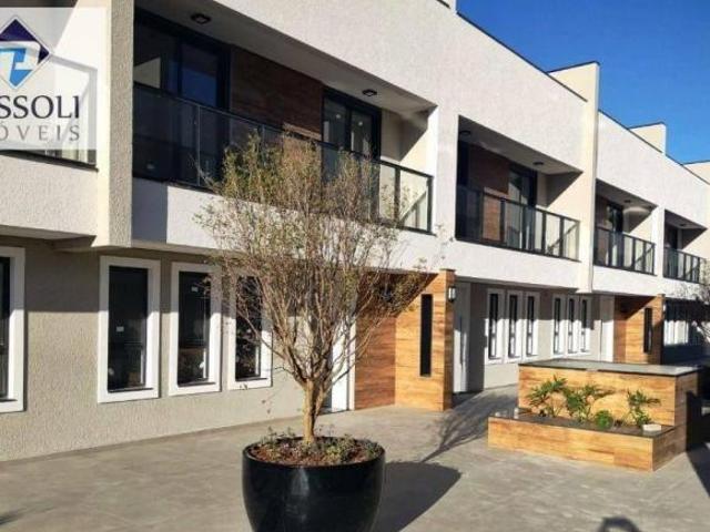 Residência com 03 dormitórios, 03 suítes à venda, 331 m² por R$ 1.833.520 Santo Inácio Curitiba