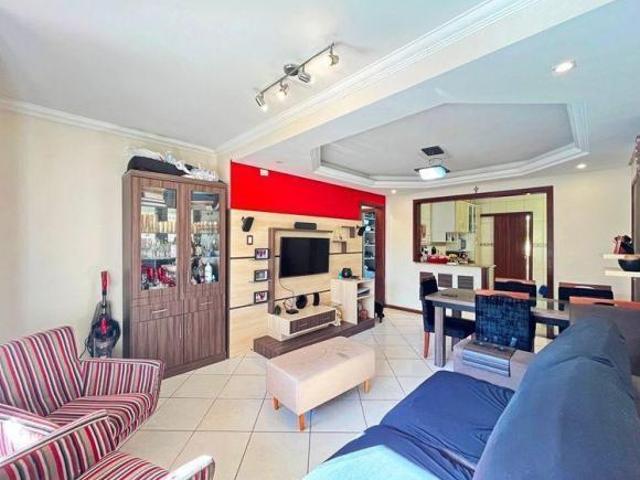 Residência com 2 dormitórios no Residencial Jardins do Prado