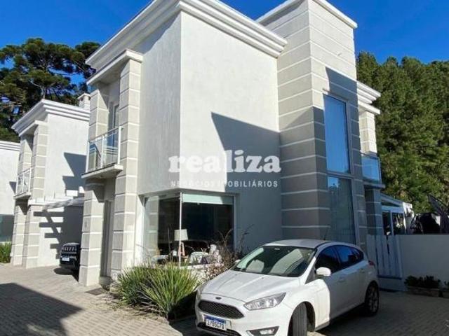 RESIDENCIA COM 3 DORMITÓRIOS EM CONDOMINIO FECHADO