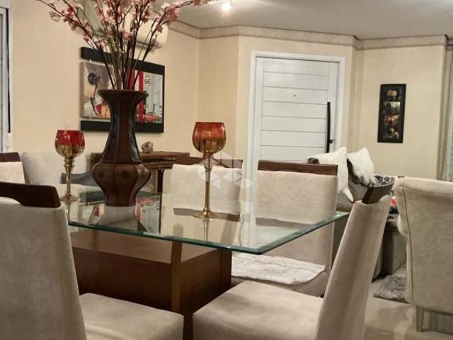 Casa à venda com 3 quartos 3 Suites no bairro Niteroi em Canoas/RS