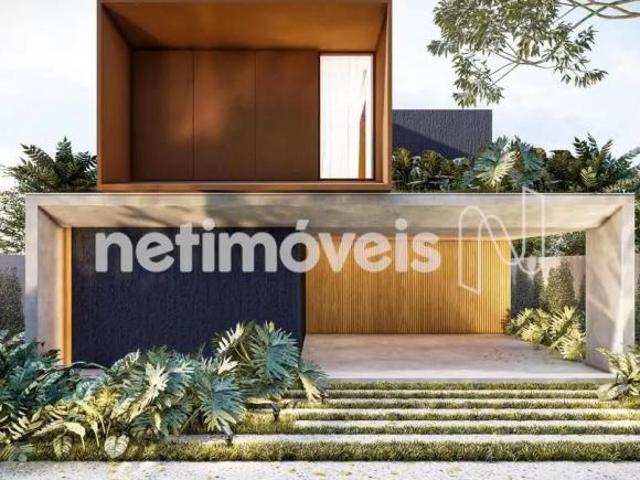 Residência contemporânea em construção, localizada no Condomínio Golden Class em Lagoa Santa