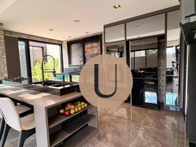 Residência de Alto Luxo em Condomínio Exclusivo – Aldeia da Serra