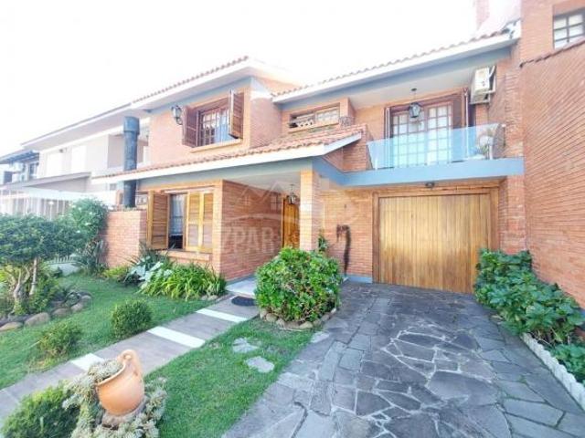 Residência de Alto Padrão à Venda bairro Ipanema, com 3 Quartos, 1 Suíte, 3 Salas e 3 Vagas de Garag