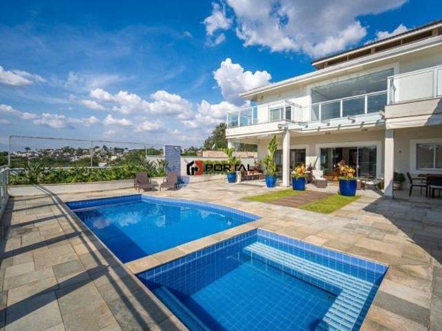 Residência de Alto Padrão com 4 Suítes, Lazer Completo e Vista Privilegiada no São Paulo II Granja