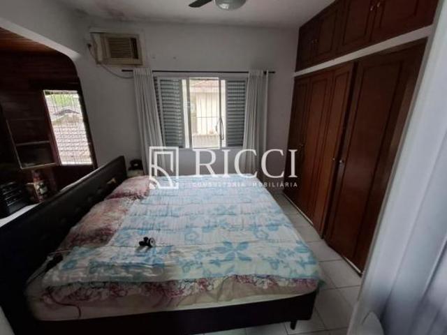 Residência de Luxo à Venda em Santos Bairro Marapé 3 Quartos, 3 Suítes e 138m² de Conforto! #Sant