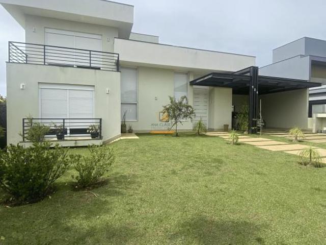 Residência de luxo em condomínio de alto padrão em Itu SP, 4 quartos, 4 suítes, 3 salas, 362,13 m² d