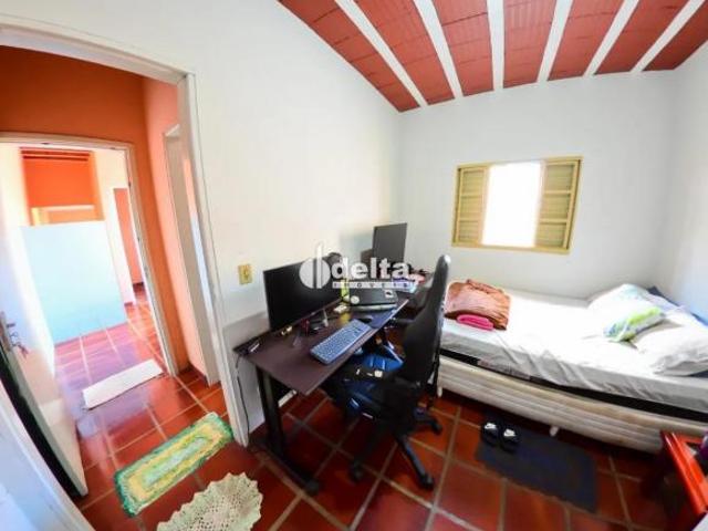 Residência disponível no bairro Santa Maria