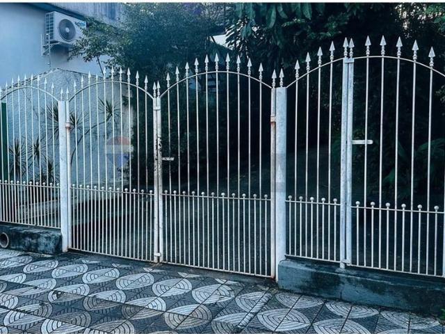 Residência dos Seus Sonhos para Locação na Vila Carvalho