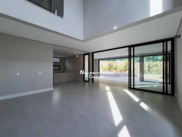 Residência Exclusiva com 4 Suítes e 402 m² de Sofisticação – R$ 4.990.000
