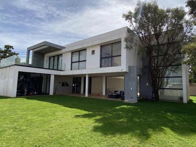Residência Exclusiva de Alto Padrão no Estância Quintas da Alvorada 5 quartos