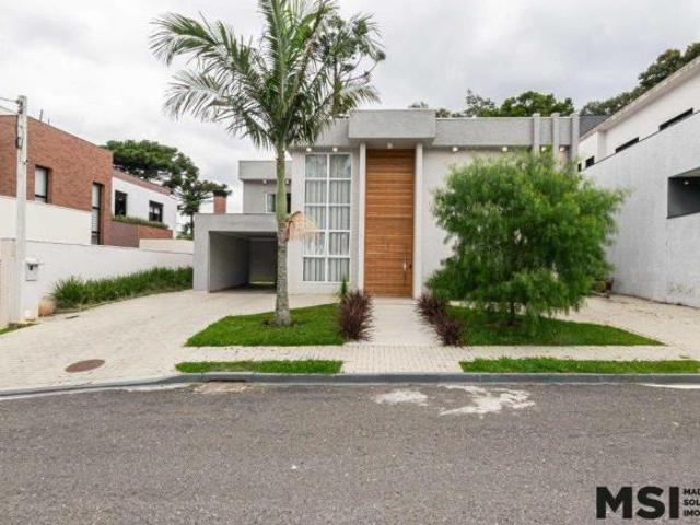 Residência Exclusiva no Città Verdi em Santa Felicidade | Terreno com 1.300 m², 4 Quartos e Alto Pad