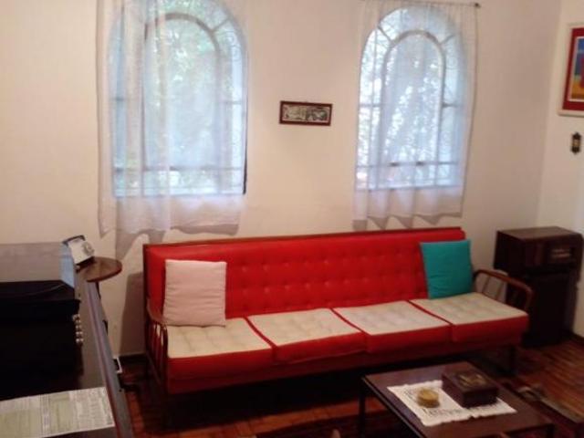 Residência elegante na Vila Monumento – conforto e localização privilegiada