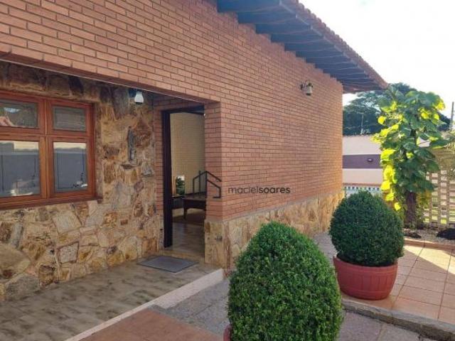 Casa com 3 dormitórios à venda, 331 m² por R$ 2.000.000,00 Novo Jaguari Jaguariúna/SP