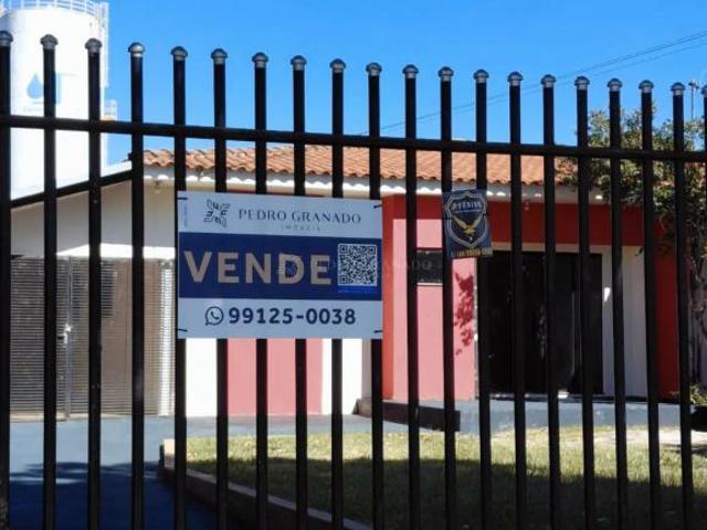 Residência em ótima localização