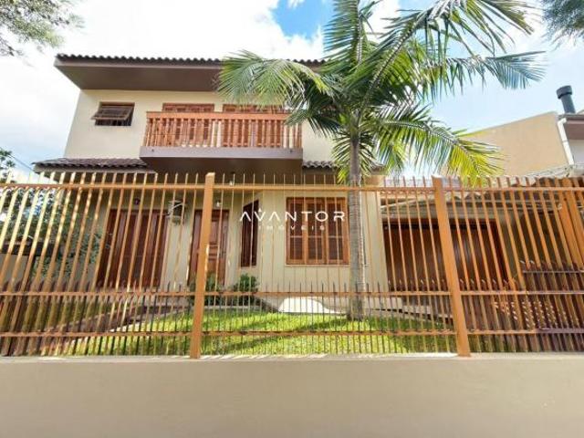 RESIDÊNCIA EM BAIRRO FAMILIAR — CONFORTO, SOFISTICAÇÃO E EXCLUSIVIDADE