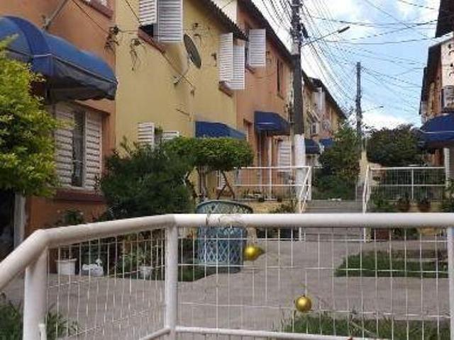 Residência em Condominio para Venda com 2 dormitórios com 1 vaga Santo Antonio