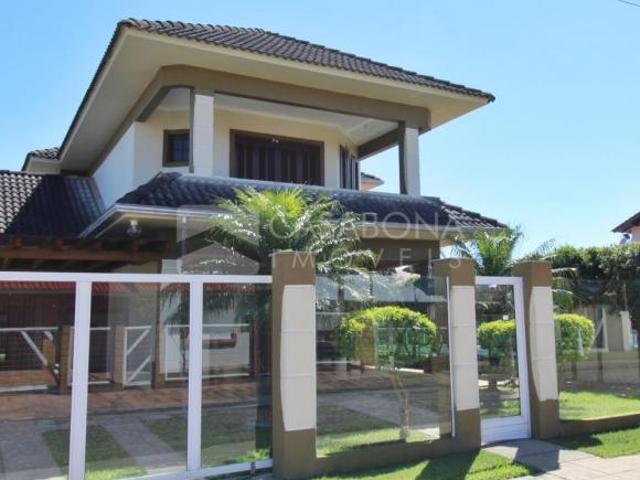 Residência Encantadora no Balneário Vista Alegre