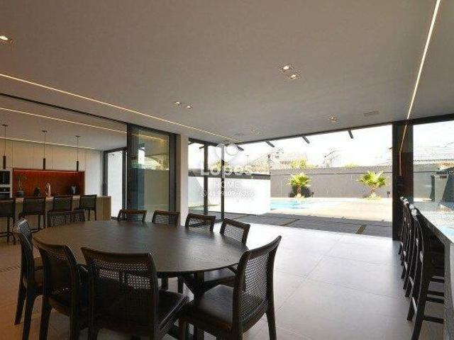 RESIDÊNCIA LUXUOSA | CAMPO COMPRIDO | 3 SUÍTES | 389M²