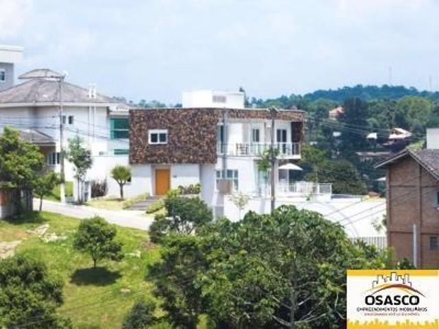 RESIDENCIA LINDA E MODERNA NO CONDOMÍNIO SÃO PAULO II
