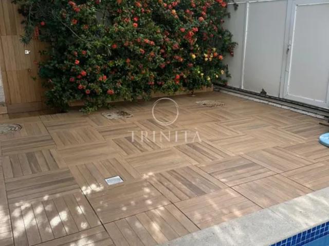 Residência Triplex com Piscina e Energia Solar no Recreio