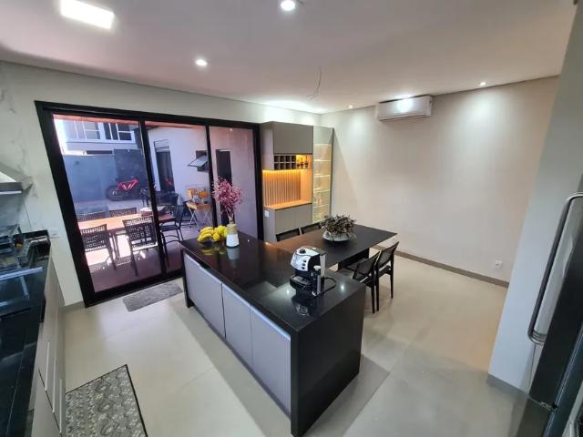 Residencia Villa De Lèon 1