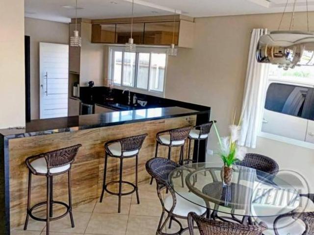 RESIDÊNCIA 273M² BALNEARIO CURRAIS MATINHOS