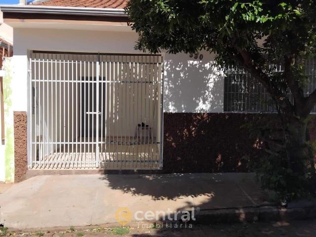 RESIDÊNCIA | 2 DORMITÓRIOS | 2 BANHEIROS | 1 GARAGEM | LOCAÇÃO