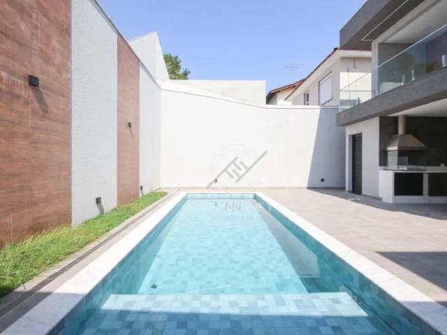 Residencial 3 Alphaville 330 m2 com 4 suítes e 4 vagas
