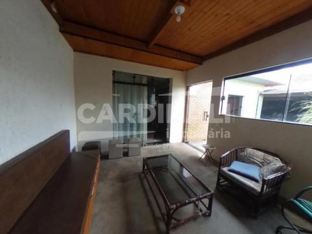 Residencial Térrea em uma ótima localização bairro Vila São Jose São Carlos