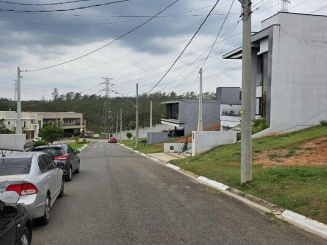 Residencial Veneza I Excelente oportunidade para construir sua casa dos sonhos em um dos condomíni